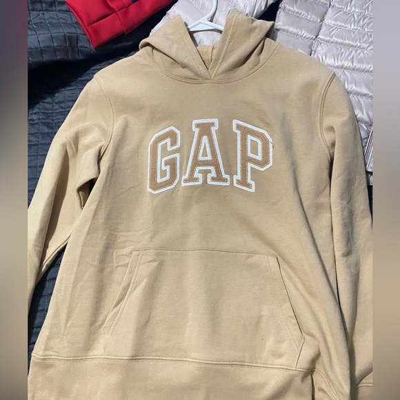 GAP | Sweaters | New Gap Hoodie | Poshmark